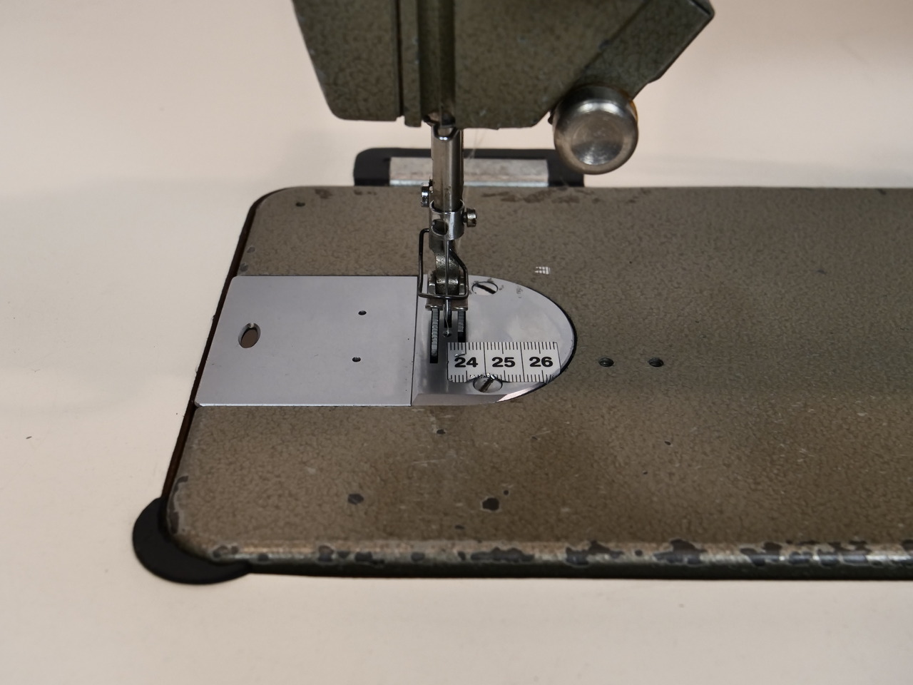 Singer 591-D300G - Espoon Kone Oy